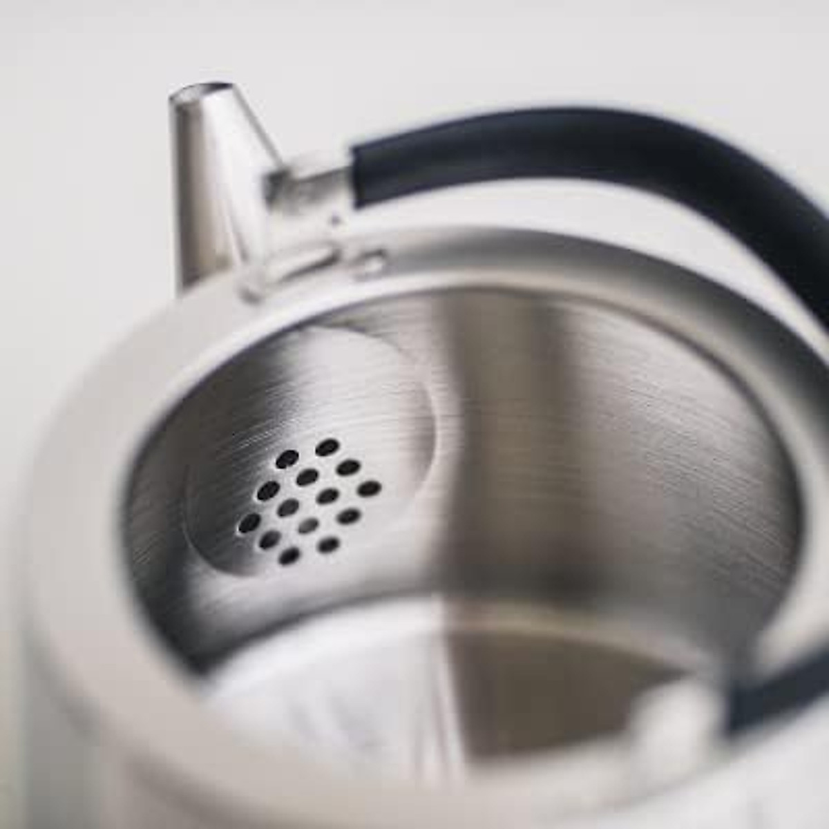 Dr.HOWS Deluxe Stainless Steel Tea Kettle Stovetop 3.5L, Tea Pot Food Grade Stainless Steel & Folding Silicon Handle, Easy to Clean Suitable for All Heat Sources