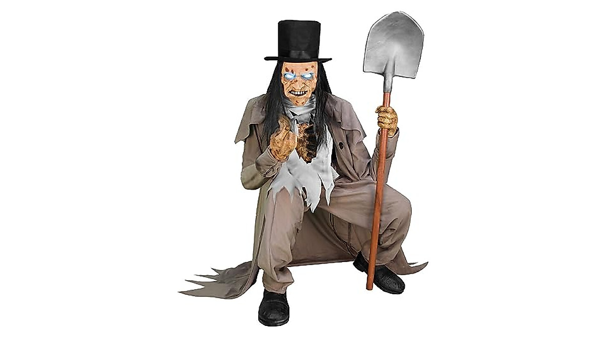 Creepy Crouching Grave Digger Animatronic - Haunted Hill Farm