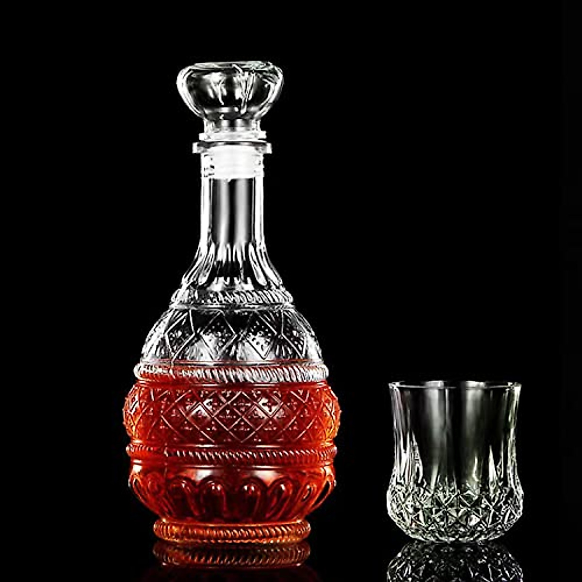Cadamada 33 Oz Glass Decanter,Whiskey Glasses Bottle with Sealing Stopper, Delicate Decanter Set-for Tequila, Brandy, Scotch and Vodka, Gift Giving, Bar and Party Decoration (3pcs)