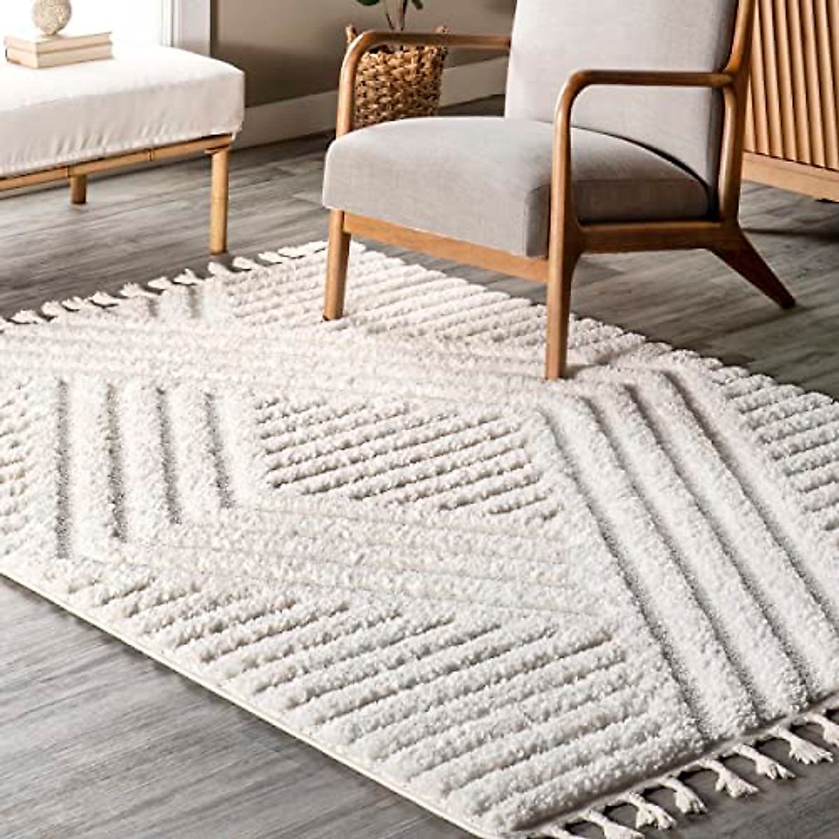 nuLOOM Risette Geometric Shag Tassel Area Rug, 9' x 12', Beige