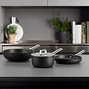 SMEG 3 Qt Saucepan with Lid CDFS2011BLM, Black