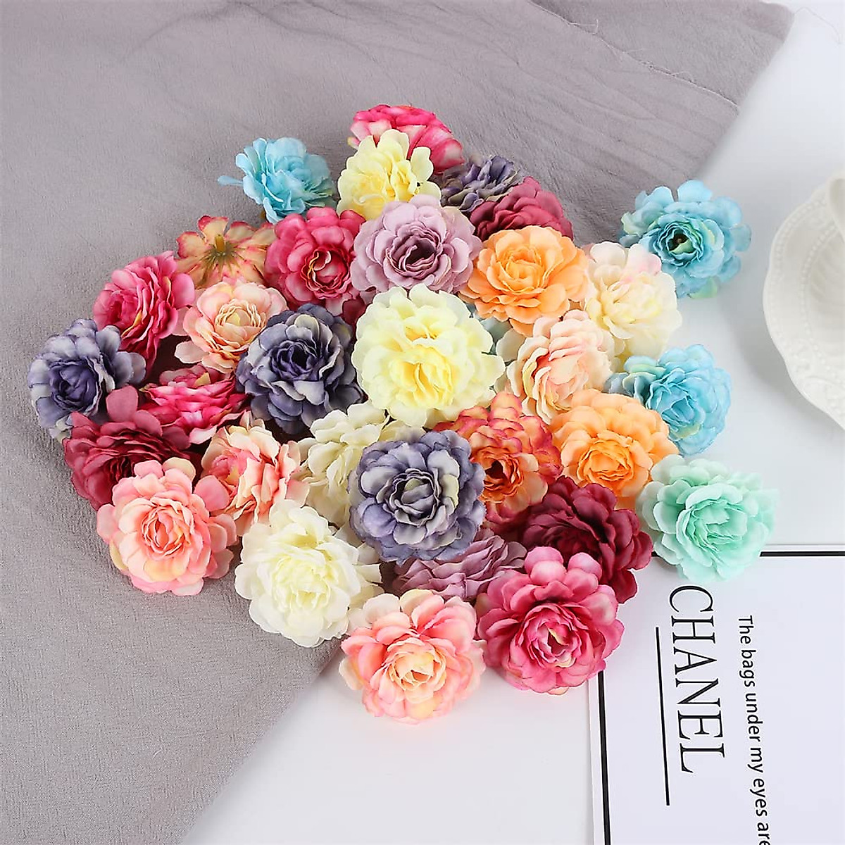 20pcs Roses Buds Artificial Flowers Bulk, 2" Small Silk Rose Artificial Flower Head Fake Flower For Home Decor Christmas Party Marriage Wedding Decoration DIY Wreath Accessories (Milky White)