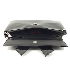 LONI Womens Clutch Bag Shoulder Bag Wristlet in Patent Faux Leather in Nude Pink