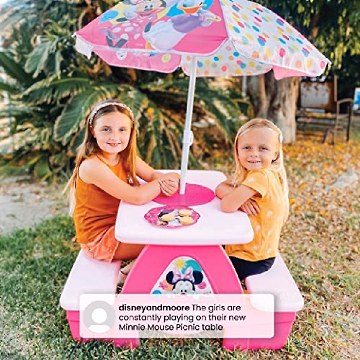 Delta Children 4 Seat Activity Picnic Table with Umbrella and Lego Compatible Tabletop, Minnie Mouse, 32.5 in x 34.25 in x 53.5 in