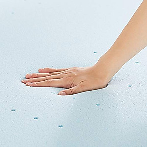 Amazon Basics Cooling Gel-Infused Memory Foam Mattress Topper - Ventilated, CertiPUR-US Certified Foam, 2-Inch - Queen