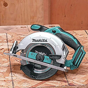 Makita XSS02Z-R 18V Cordless LXT Lithium-Ion 6-1/2 in. Circular Saw (Bare Tool) (Renewed)