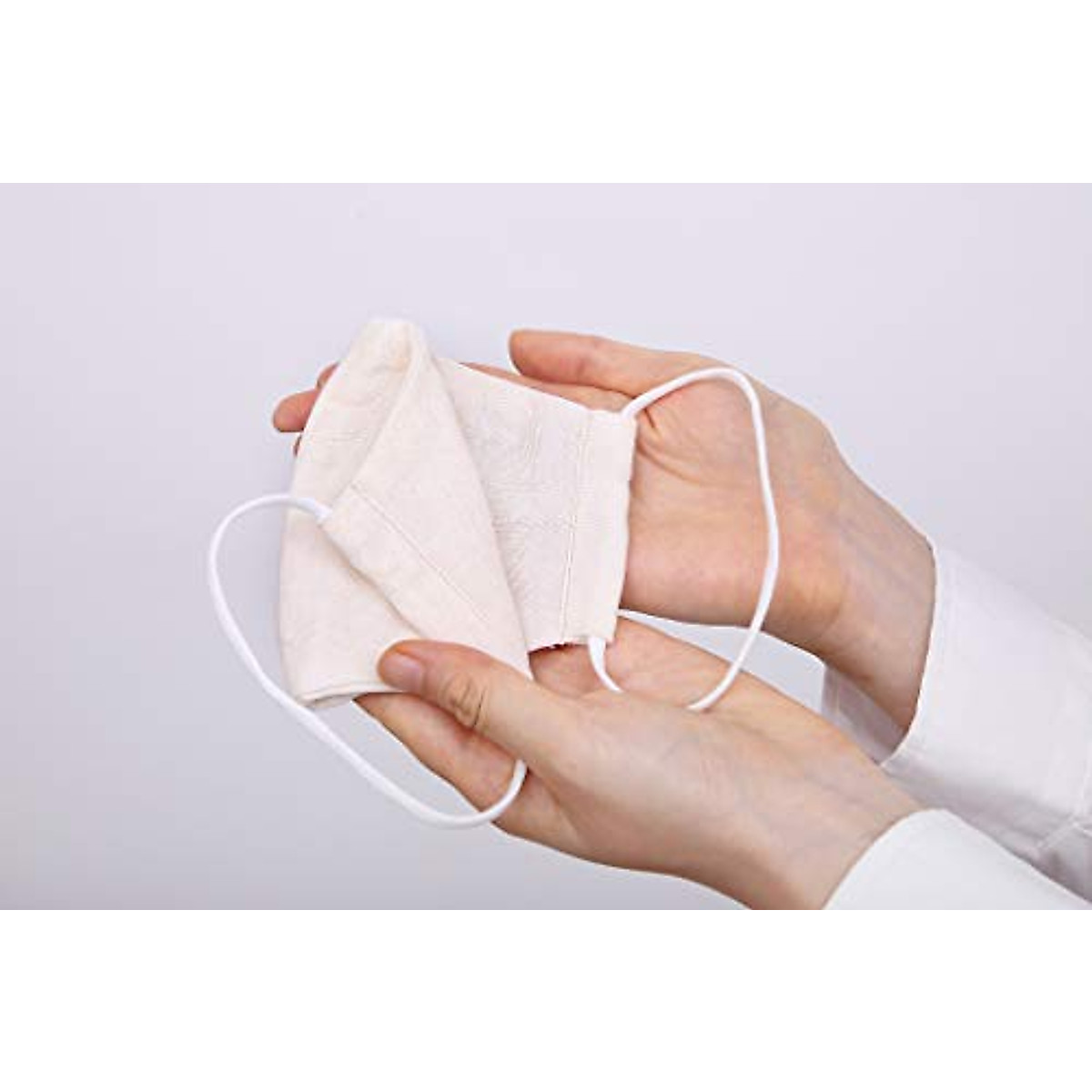 IR Labo. Organic cotton face mask　100% organic cotton that is gentle on the skin can be washed repeatedly　has excellent breathability and does not get stuffy, made in Japan