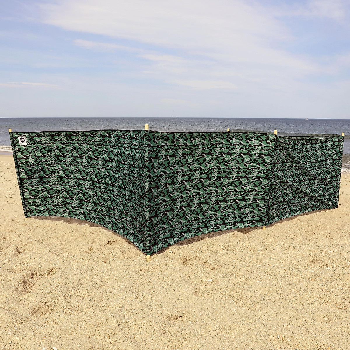 erda Forest Camo Pro Beach Recycled Polyester Rip-Stop 20 ft Lightweight Windscreen, Privacy Screen, Wind Blocker, Free Matching Shoulder Bag