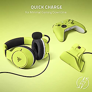 Razer Universal Quick Charging Stand - Quick Charger for Xbox Controllers (Universal Compatibility, Magnetic Contact System, Matches Your Xbox Controller, One-Handed Navigation) Yellow
