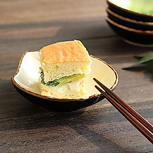 WAIT FLY Lovely Grape Leaves Shaped Ceramics Seasoning Dishes/ Tea Bag Holders/ Ketchup Saucer/ Appetizer Plates/ Vinegar Spice Salad Soy Sushi Wasabi Seasoning Dipping Bowls, Set of 3