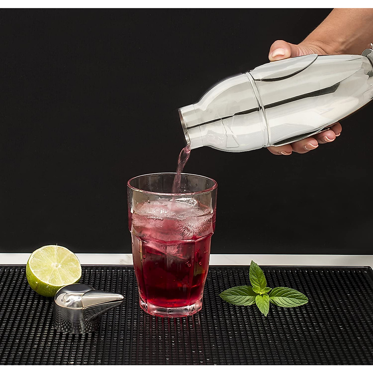 Penguins Cocktail Shaker,500ml Food Grade Stainless Steel Martini Mixer Built in Strainer Professional Bartending Tools for Home Bar