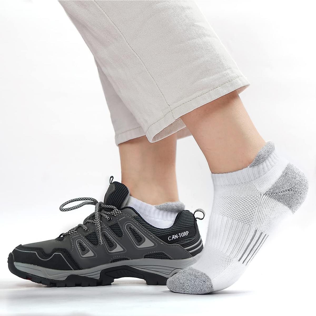 Ankle Socks for Women White Running Socks, Cushioned Athletic Low Cut No Show Compression Socks Womens Liner Footies for Sneakers 6 Pairs Size 9-11
