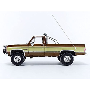 Greenlight Fall Guy Stuntman Association 1982 GMC K-2500 Sierra Grande 1/18
