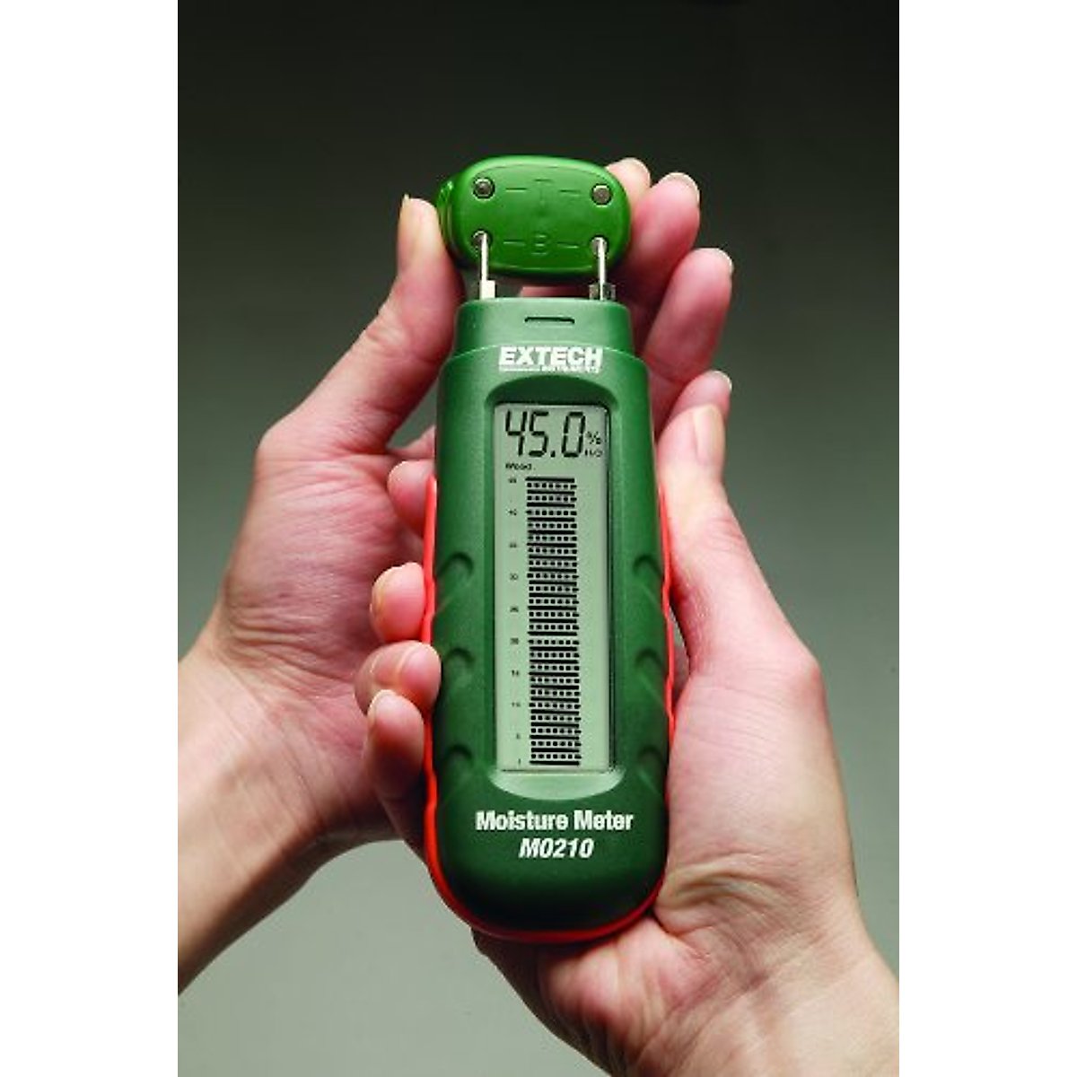 Extech MO210 Pocket Size Moisture Meter with 2-in-1 Digital LCD Readout and Analog Bargraph