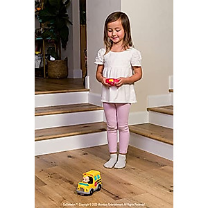 Jada Toys Cocomelon 7.5" School Bus RC Remote Control Car, Toys for Kids
