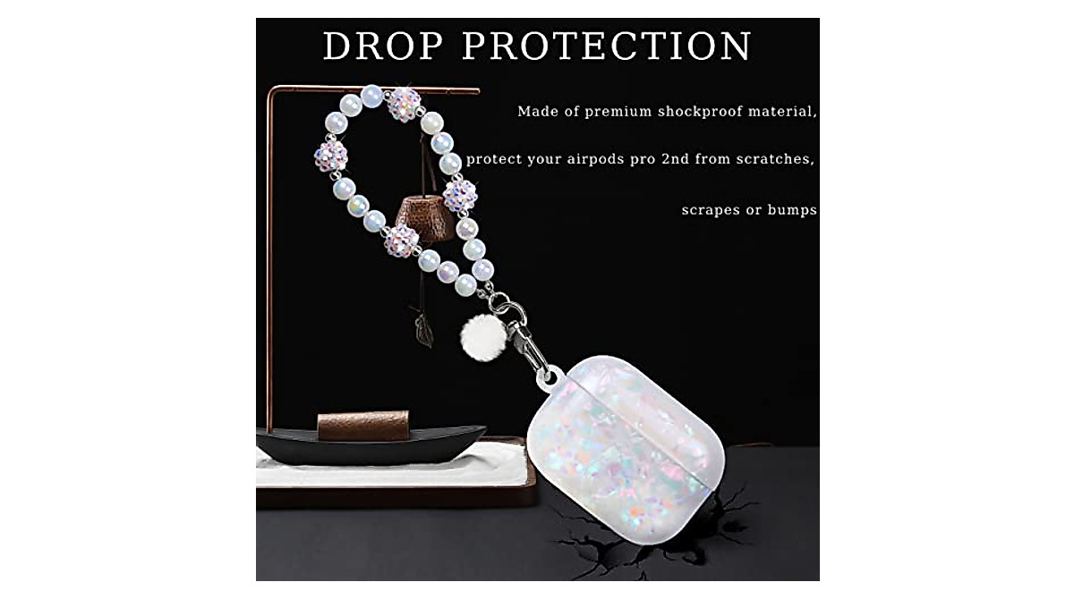 Cute AirPods Pro Case with Pearl Lanyard - Perfect Gift
