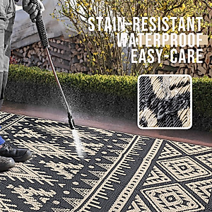 OLANLY Outdoor Rug Waterproof 5x8 ft, Reversible Outdoor Plastic Straw Rug, Boho Patio Rug, Indoor Outdoor Carpet, RV Mat Outside for Patio, Camp, Picnic, Balcony, Deck, Backyard, Black & Beige