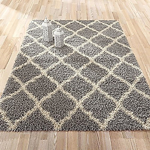 Sweet Home Stores Cozy Shag Collection Grey and Cream Moroccan Trellis Design Shag Rug (5'0'' X 7'0") Contemporary Living and Bedroom Soft Shaggy Area Rug