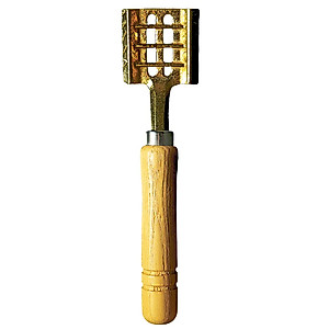 Fish Scaler Brass Blade Winged Design Mess-Reducing Descaler Made in Japan