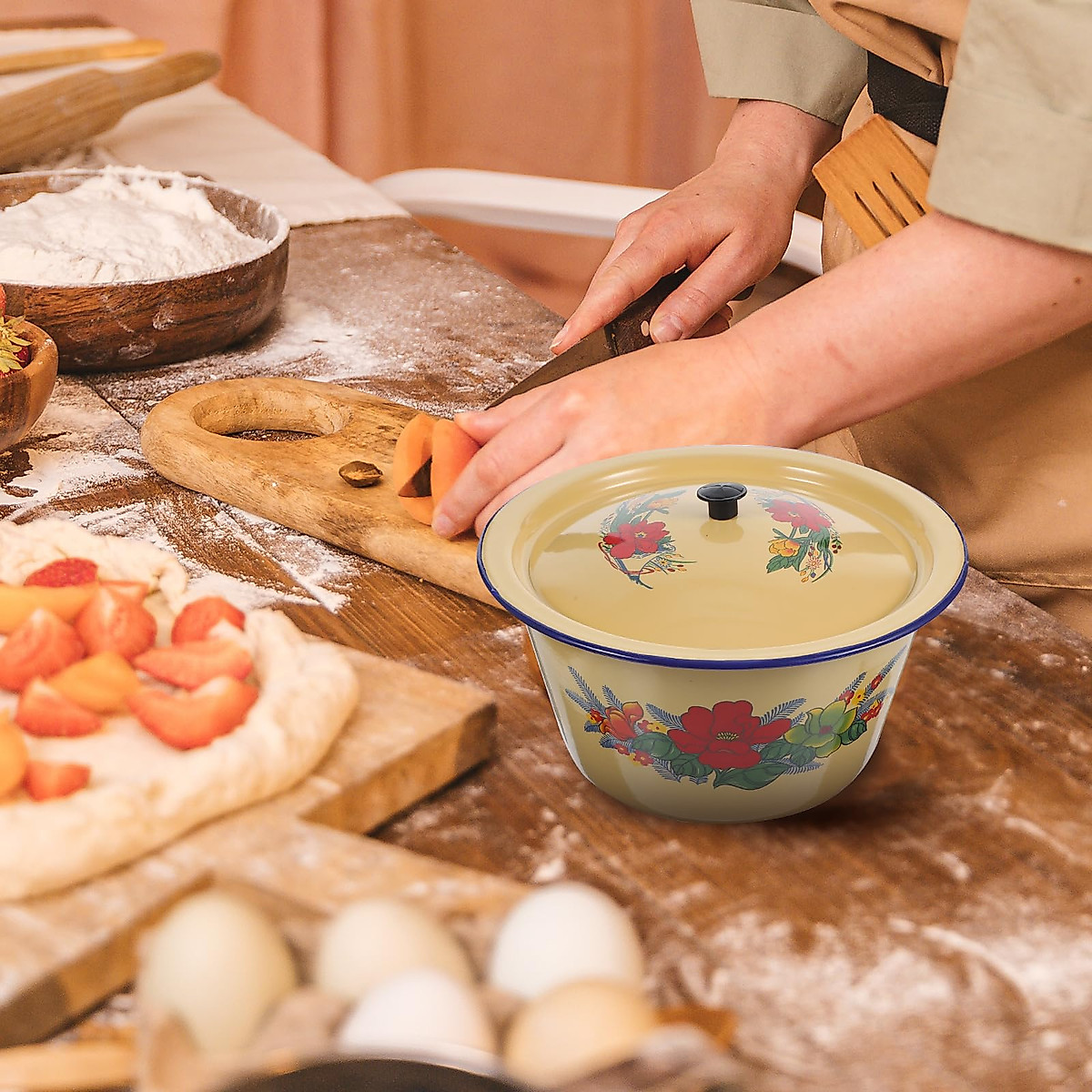 Retro Flower Enamel Stew Stockpot: Non- Stick Ceramic Coated Low Stockpot Stew Pot with Lid 16cm Quart Stockpots Soup Casserole Pasta Milk Sauce Pot for Kitchen Cooking 18CM