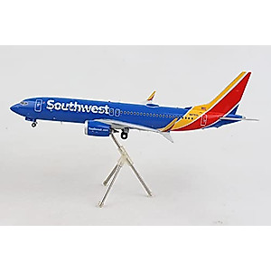 GeminiJets Southwest Airlines Boeing 737 MAX 8 N8730Q; Scale 1:200 G2SWA1008