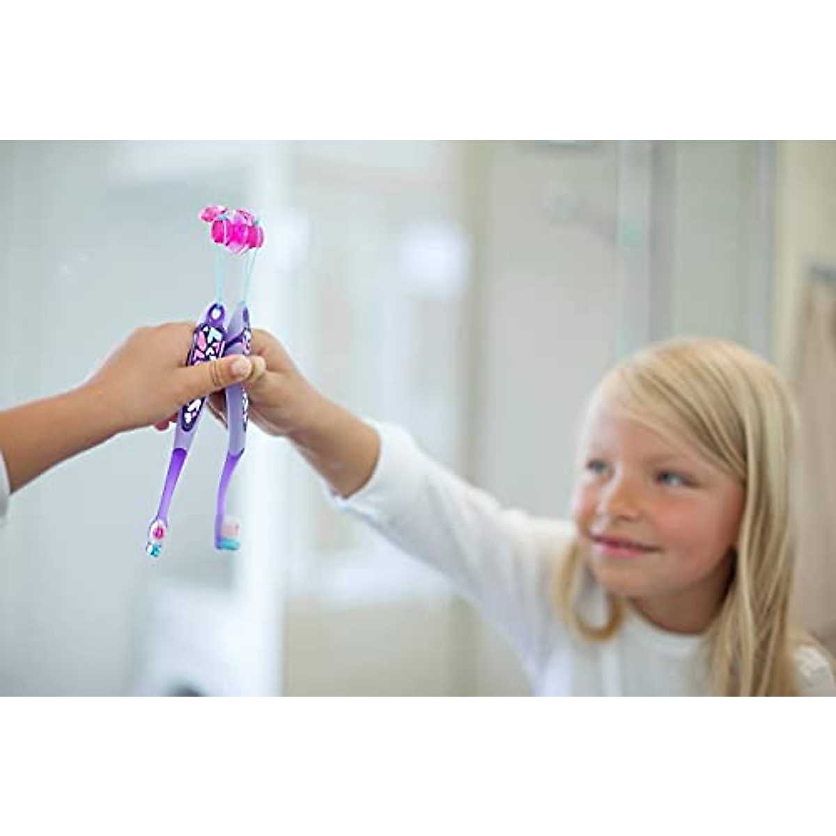 Jordan* Step 3 Kids Toothbrush, 6-9 Years, Soft Bristles, BPA Free - 4 Pack - Blue & Pink