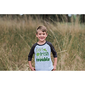 7 ate 9 Apparel Boy's St. Patrick's Day Vintage Baseball Shirt T-Shirt 18 Months Grey and Green