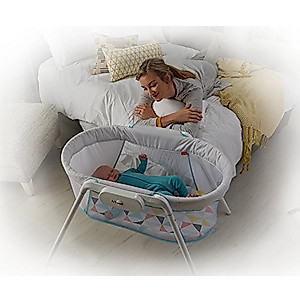 Fisher-Price Stow 'n Go Bassinet Windmill, portable baby cradle with soothing features for infants and newborns