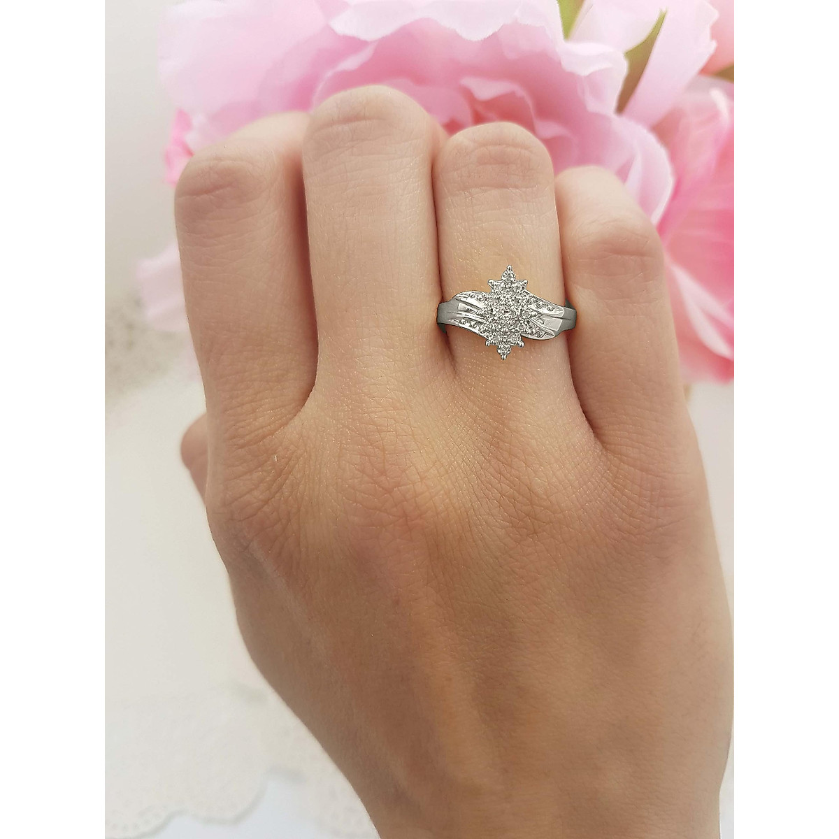 Dazzlingrock Collection 0.10 Carat (ctw) 10K Round White Diamond Ladies Cluster Flower Ring 1/10 CT, White Gold, Size 8.5