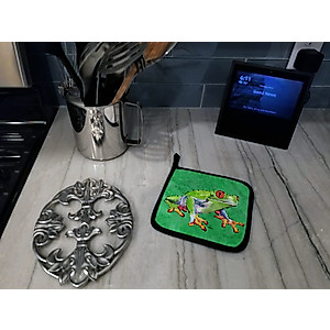 Caroline's Treasures 8688PTHD Frog Pair of Pot Holders Kitchen Heat Resistant Pot Holders Sets Oven Hot Pads for Cooking Baking BBQ, 7 1/2 x 7 1/2