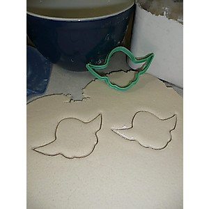INSPIRED BY STAR WARS CHARACTERS FACE HELMET OUTLINES SET OF 3 COOKIE CUTTERS MADE IN USA PR1328