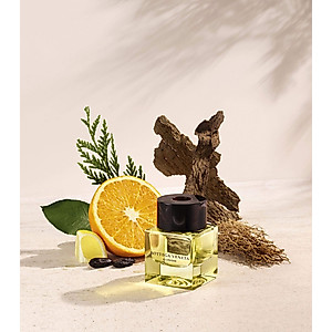 Bottega Veneta Illusione by Bottega Veneta EDT Spray 1.6 oz/50 ml for Men, clear