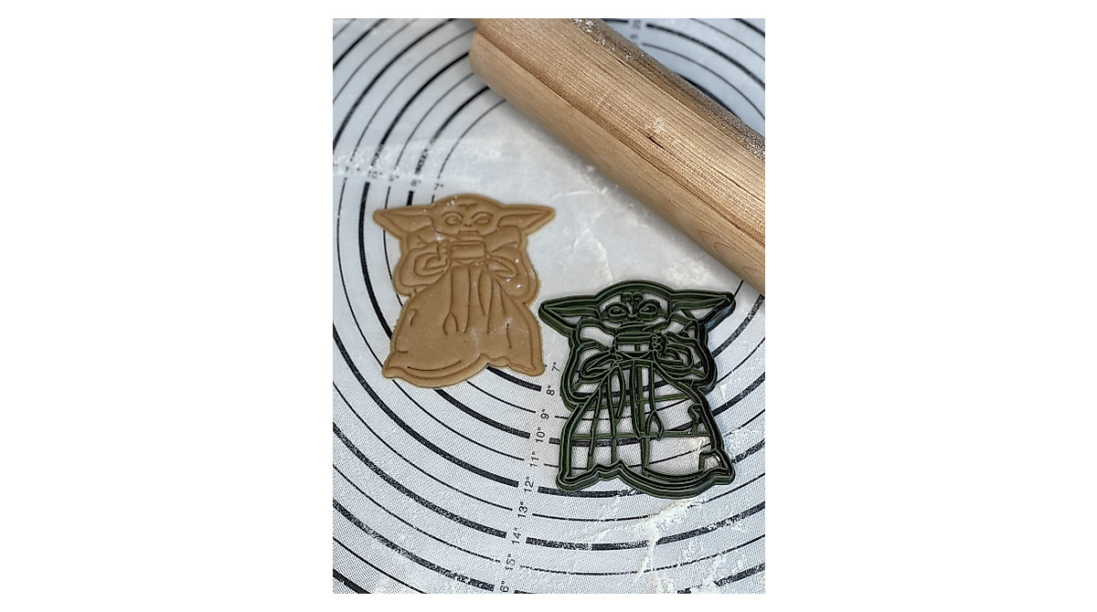 Buy Star Wars Baby Yoda Cookie Cutter | Mandalorian Collectible Tool
