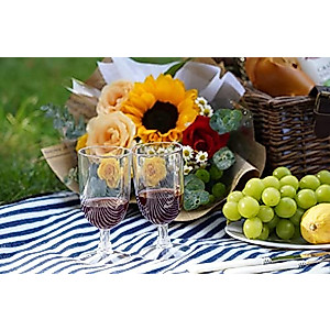 Wicker Picnic Basket for 4 with Soft Picnic Blanket, Picnic Set for 4 with Beach Mat, Willow Hamper Service Gift Set for Camping and Outdoor Party Best Gifts