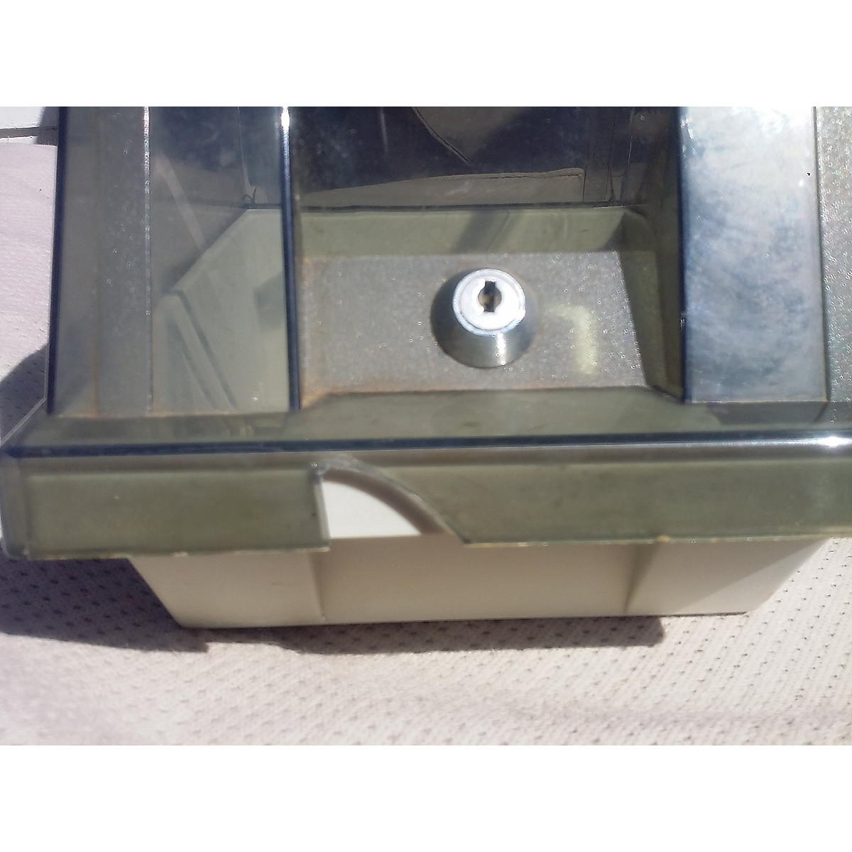 Vintage 1980s Floppy Disk 5 1/4 5.25 Storage Case Data-Case Hinged Plastic Holder (Tinted/Beige)