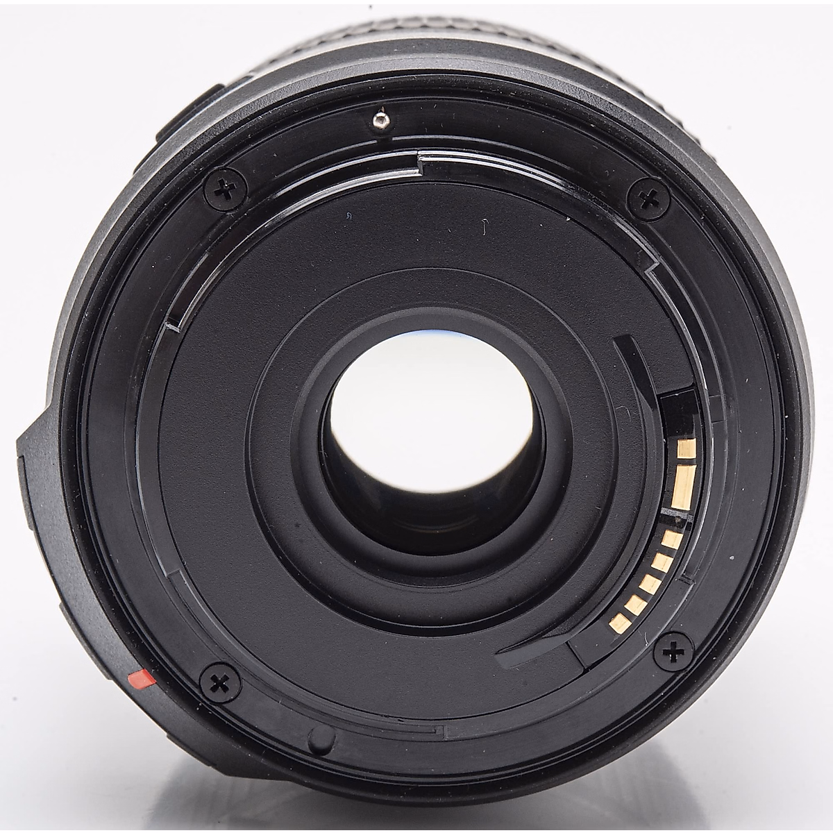 TAMRON high Magnification Zoom Lens 18-200mm F3.5-6.3 DiII VC APS-C Dedicated B018E for Canon - International Version (No Warranty)