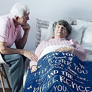 2 Pieces Happy Retirement Gifts for Women Men Retired Gifts for Coworker Mom Teacher Doctors, Soft Throw Blankets Flannel Blanket for Bedding Sofa