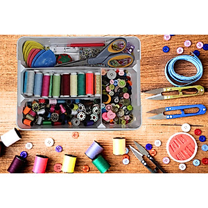 Baylee and Me Clear Plastic Storage Box with Removable Tray – Perfect for Organizing Arts and Craft Supplies, Sewing Notions, Small Toys, Bead, Art Supplies