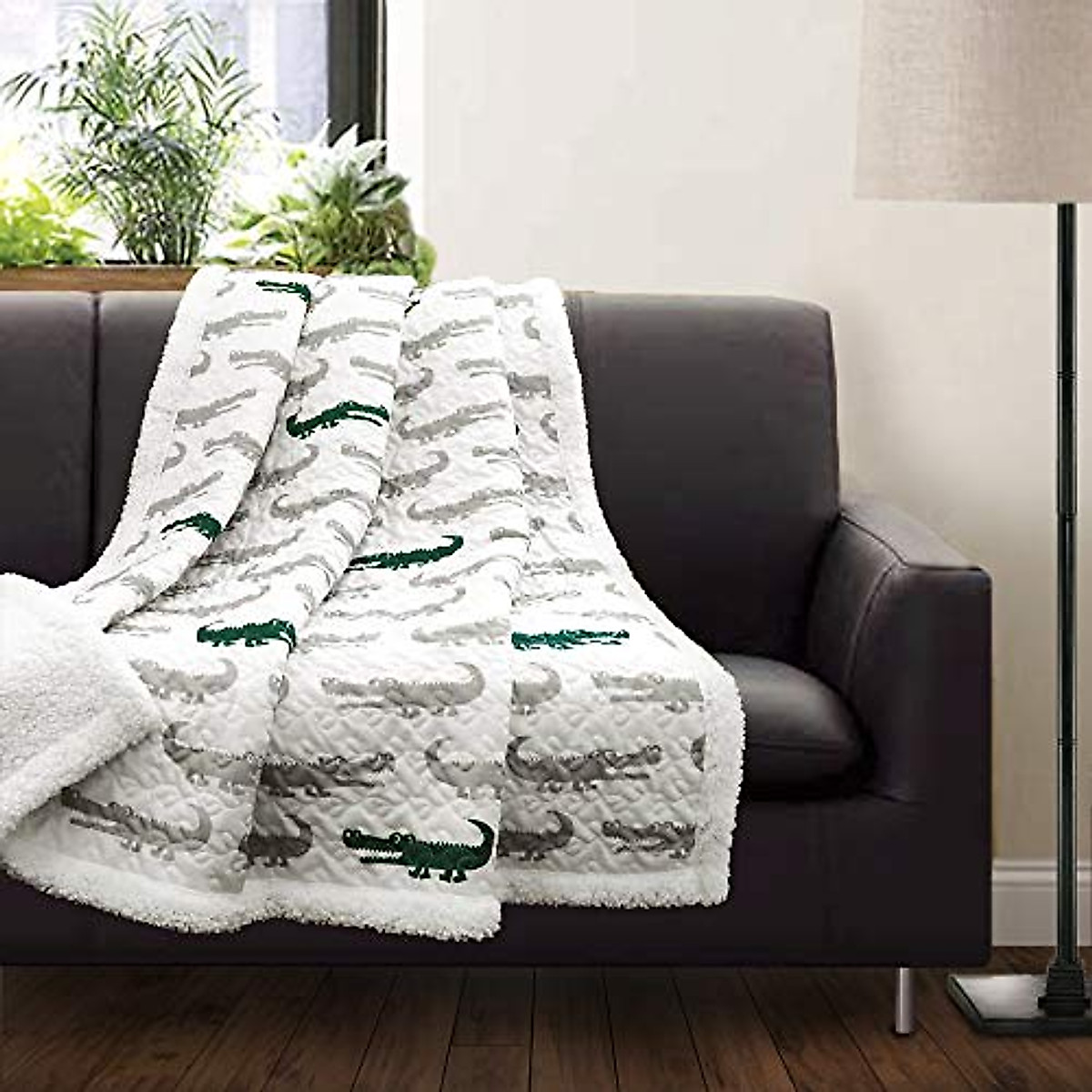 Lush Decor Lush Décor Alligator Sherpa Throw, 60" x 50", Gray/Green