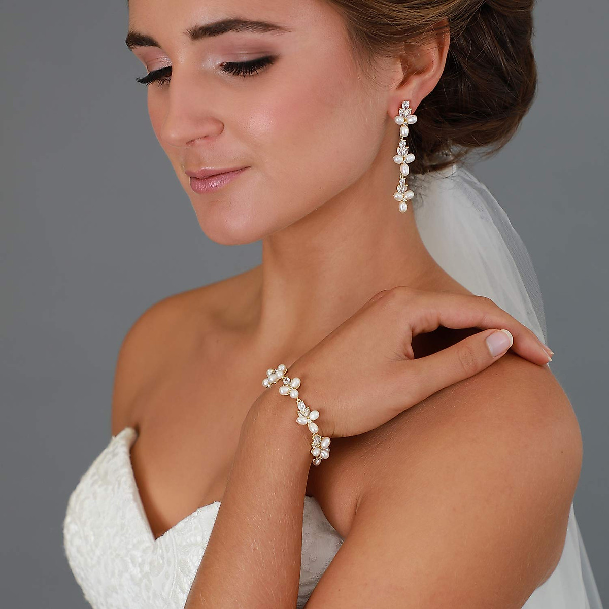 Mariell Freshwater Pearl Gold Bridal Bracelet, 6 5/8" Plus 1/2" Extender, Wedding Jewelry Gift for Women