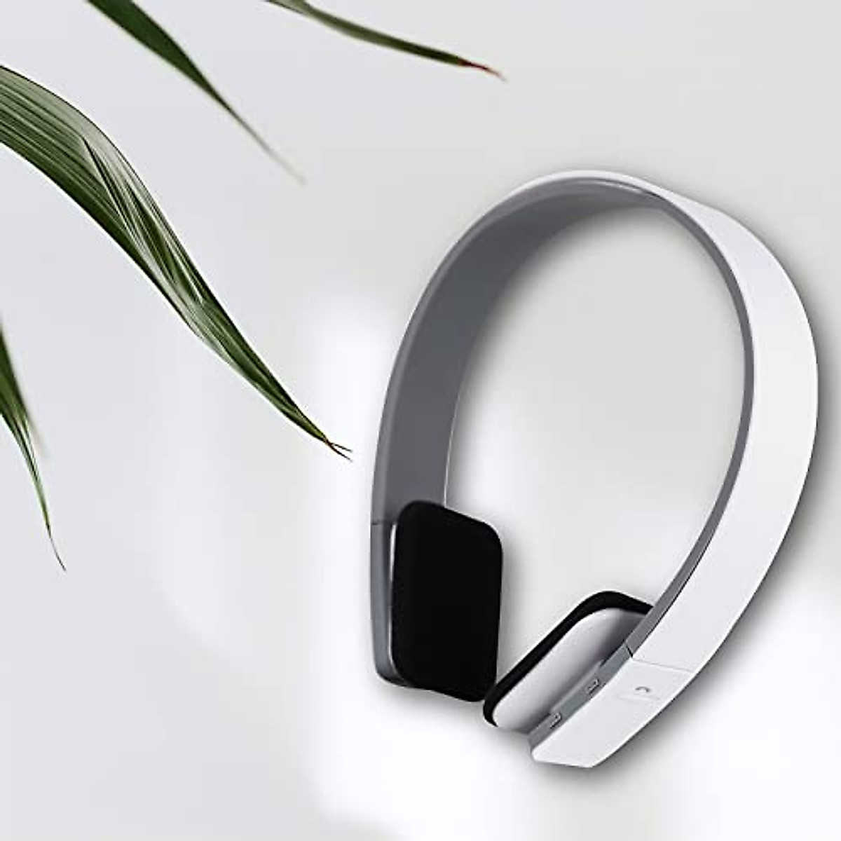 Over Ear Bluetooth Headphones Wireless Headset with Built-in Mic Active Adjust-Able Angle Soft Earmuffs Retractable Holder Su