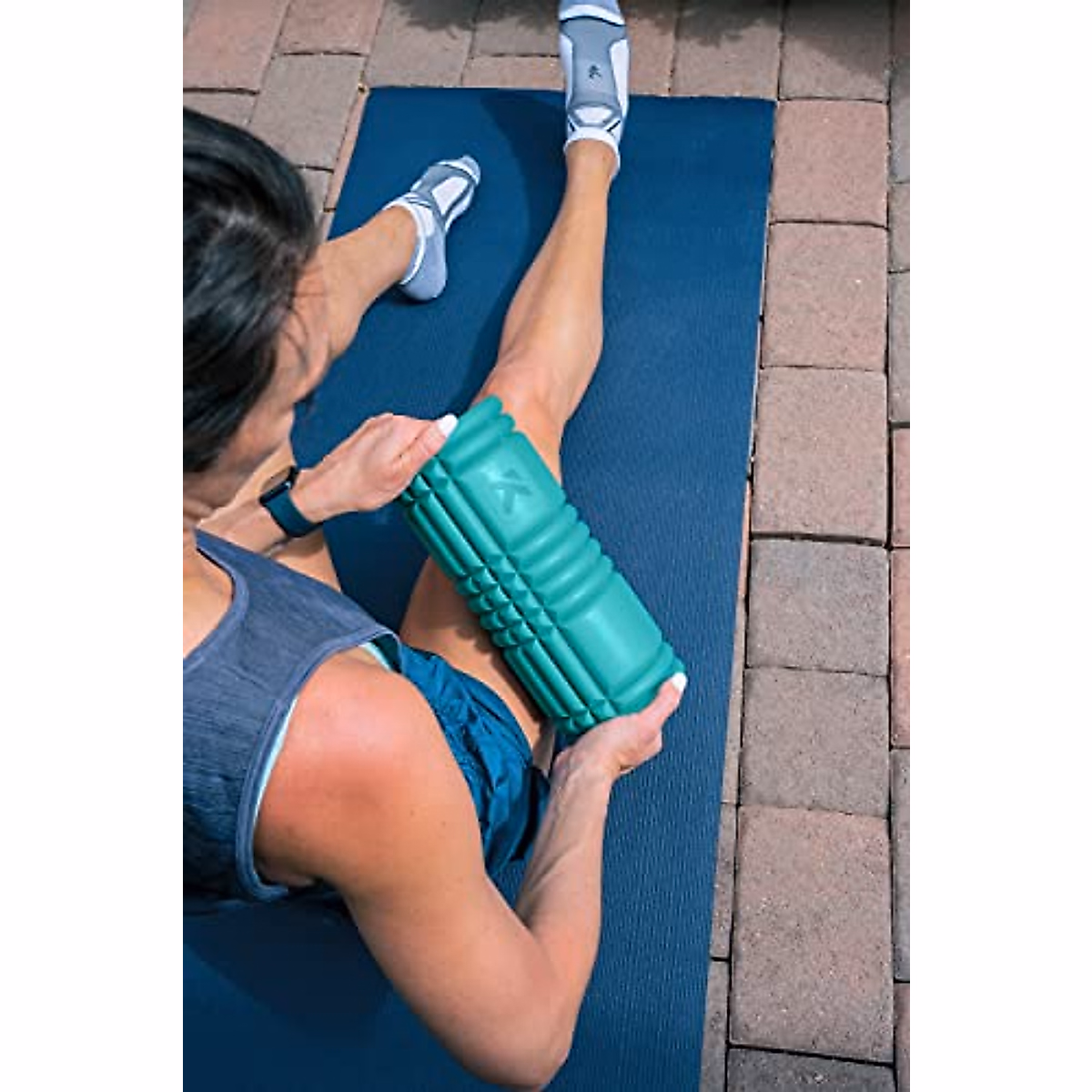 TriggerPoint Grid Patented Multi-Density Foam Massage Roller for Exercise, Deep Tissue and Muscle Recovery - Relieves Muscle Pain & Tightness, Improves Mobility & Circulation (13"), Teal