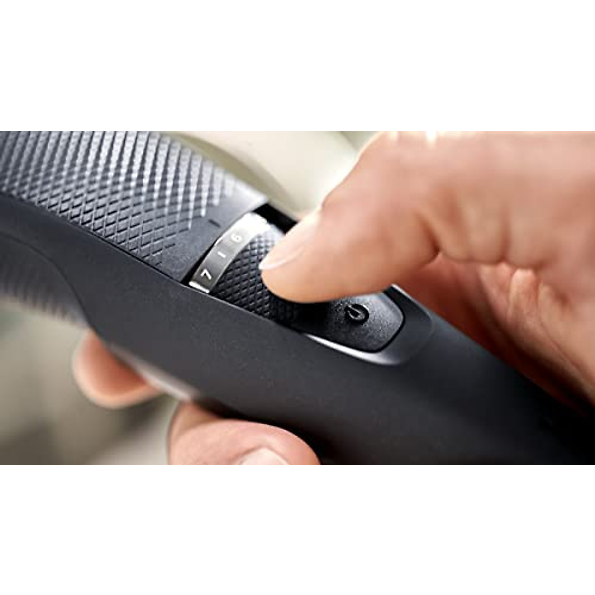 Philips Norelco Beard Trimmer and Hair Clipper, Cordless Grooming, Rechargeable, Adjustable Length, Beard Trimmer and Hair Clipper, No Blade Oil Needed, BT3210/41