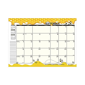 2023-2024 House of Doolittle 10-inch x 7-inch Recycled Academic Honeycomb Planner (2665-02)