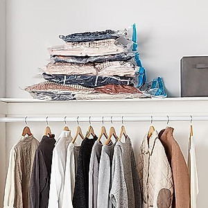 Amazon Basics Vacuum Compression Zipper Storage Bags With Hand Pump, 15-Pack, Multiple, White