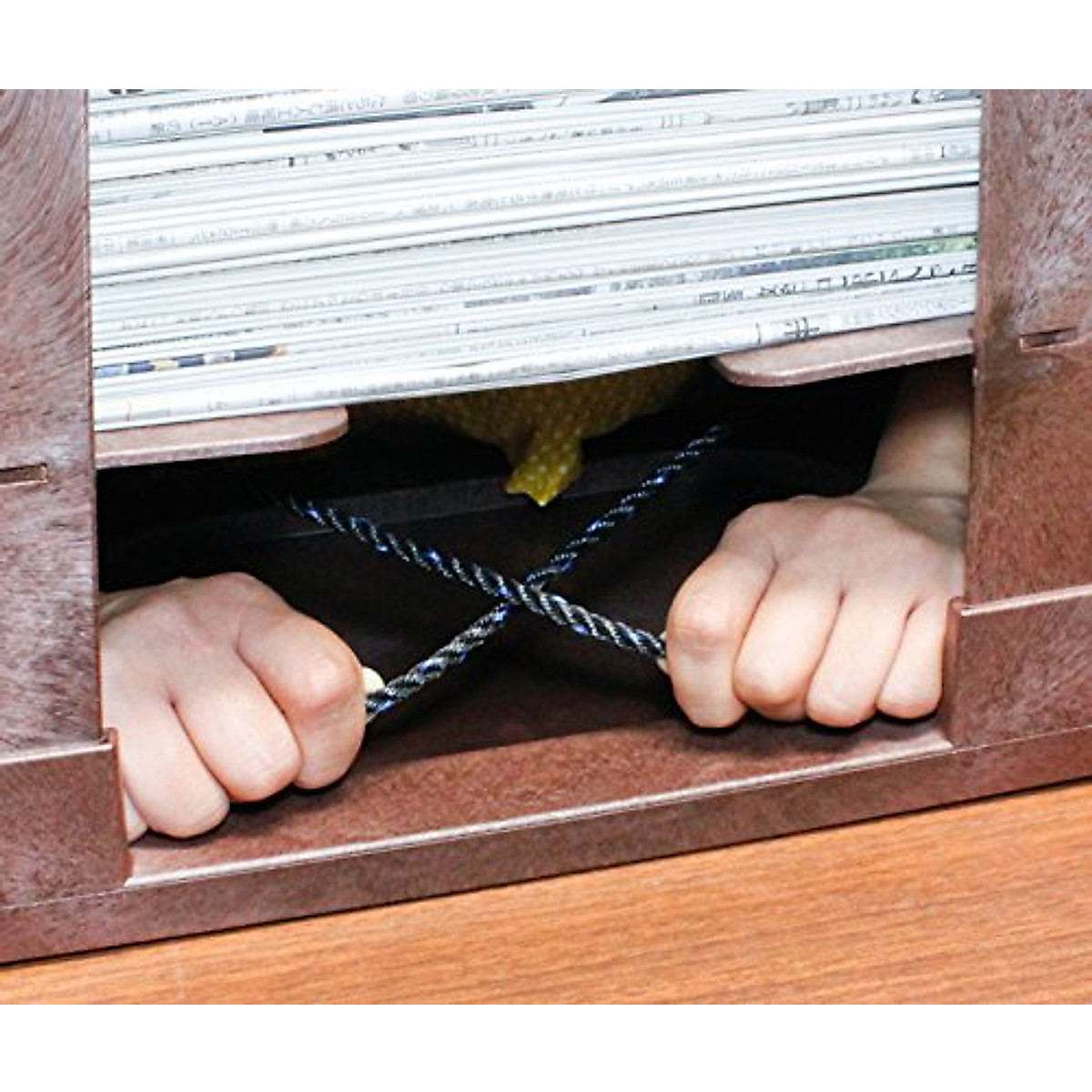 Homey Plastic Industrial Newspaper Raised Wood Carving