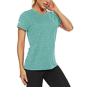 T Shirts for Women Gym Work Out Shirts Short Sleeve T-Shirt Running Shirts Dry Fit Athletic Shirts Golf Shirts Women Surf Tshirts Light Green