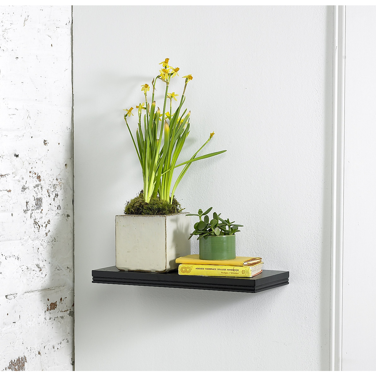 InPlace Shelving 0191409 Warwick Floating Wall Mountable Shelf with Invisible Bracket, Black, 18-Inch Wide by 8-Inch Deep by 1.25-Inch High