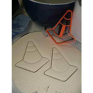 YNGLLC CONSTRUCTION WORKER EQUIPMENT SAFETY GEAR SET OF 4 COOKIE CUTTERS BAKING TOOL 3D PRINTED MADE IN USA PR1557 Multicolor