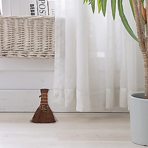 Miniature Witch Broom Halloween Decorations Witch Altar Broom Miniature Wicca Brush Halloween Broom Mini Car Pendant for Halloween Healing Home Wiccan Ritual Decor Car Accessories